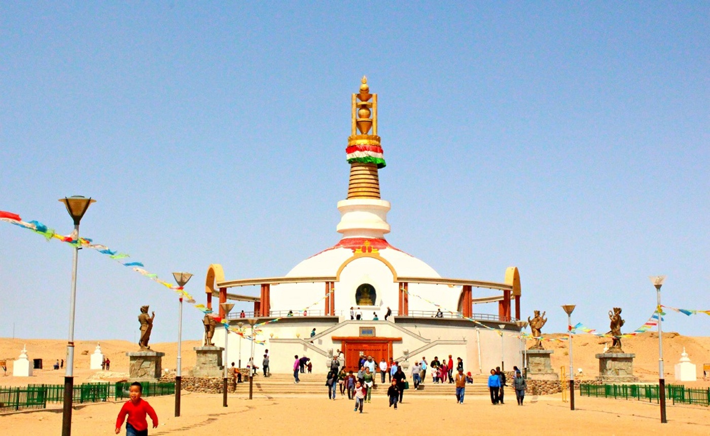 Amazing Spiritual Mongolian Tour / Khamar Monastery